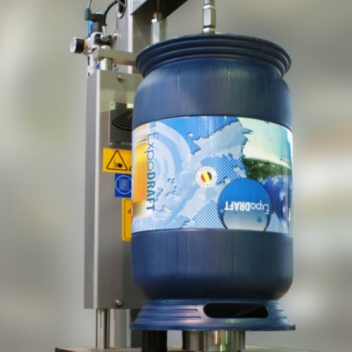 Reusable plastic beer keg - MoreInspiration