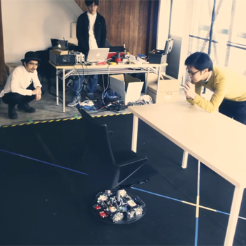 Self-Parking Desk Chairs - MoreInspiration